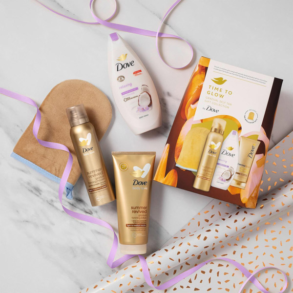 Dove Time To Glow Gift Set 4 Piece | dPharmacy | Ireland
